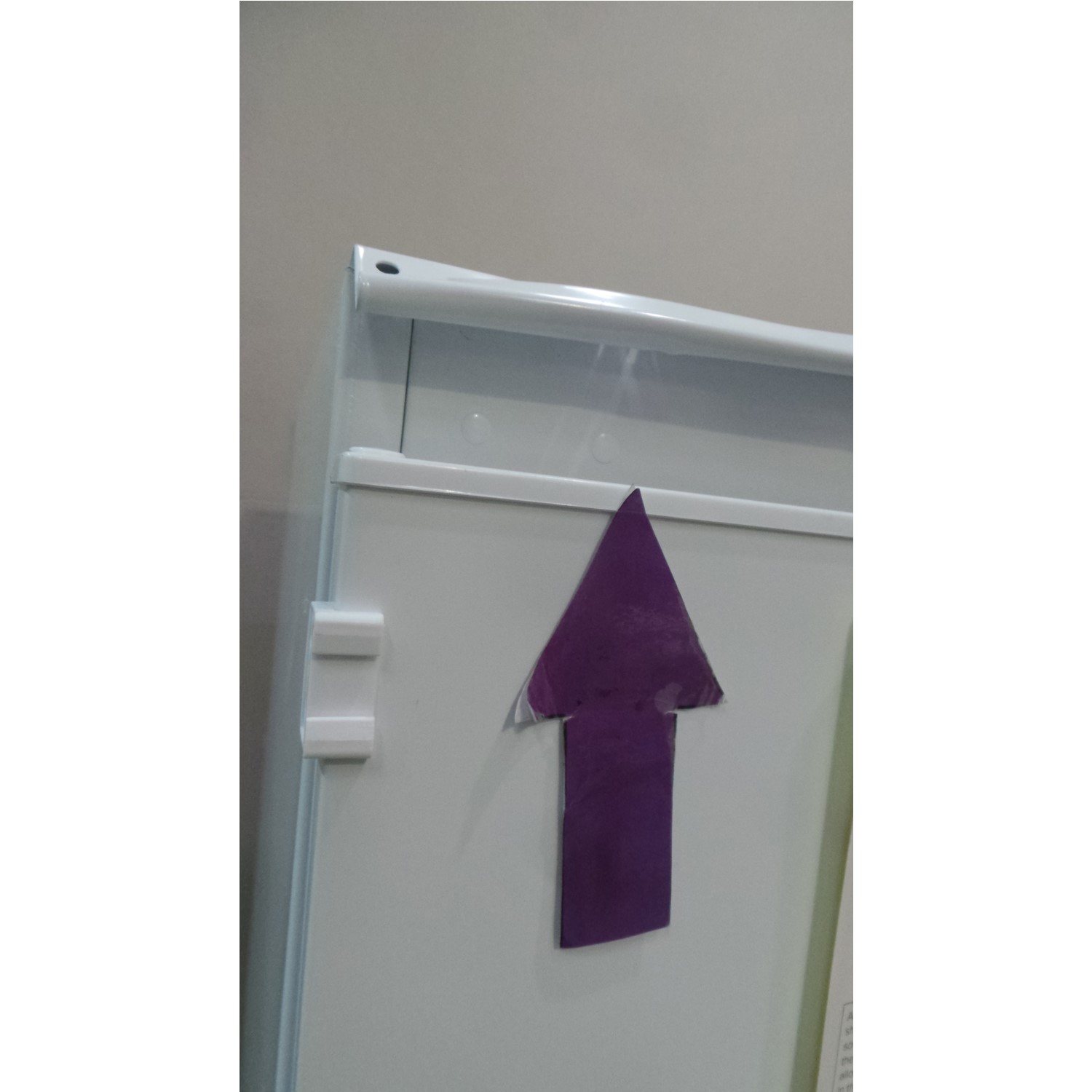 GRADE A3 - Matrix MFC701 70-30 Integrated Fridge Freezer 77327893/1 ...