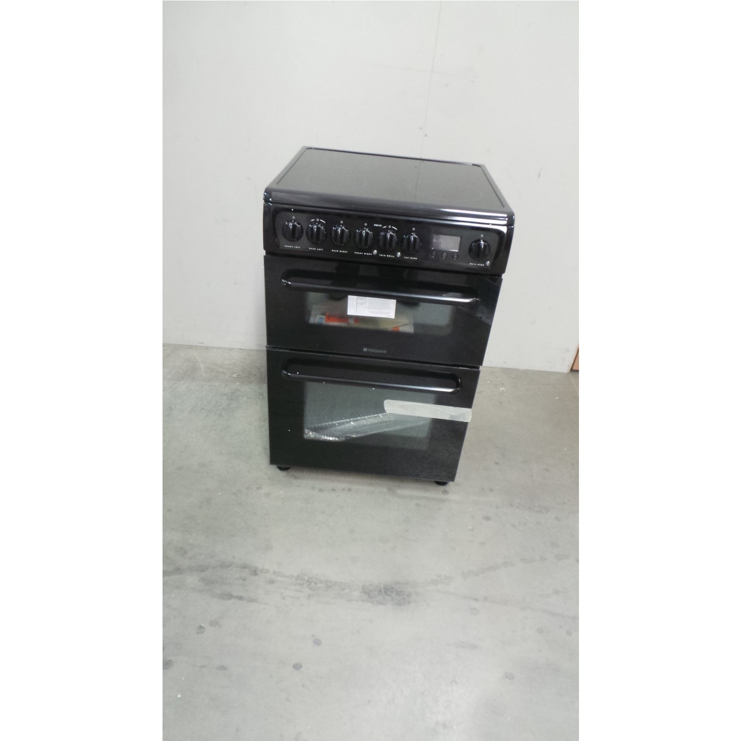 GRADE A2 - Hotpoint HAE60KS 60cm Double Oven Electric Cooker - Black ...