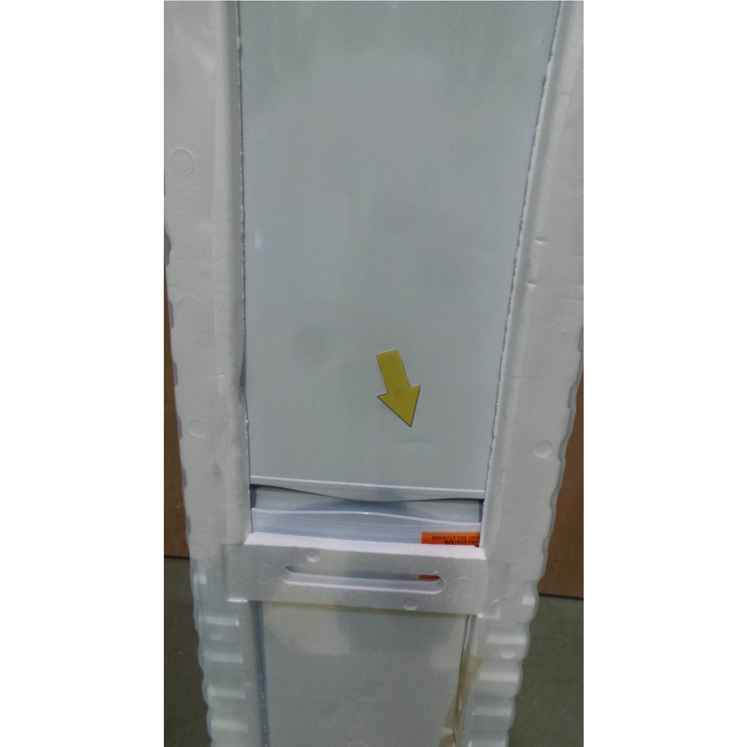 GRADE A2 - Hotpoint RFAA52P Ice Diamond Freestanding Fridge Freezer ...