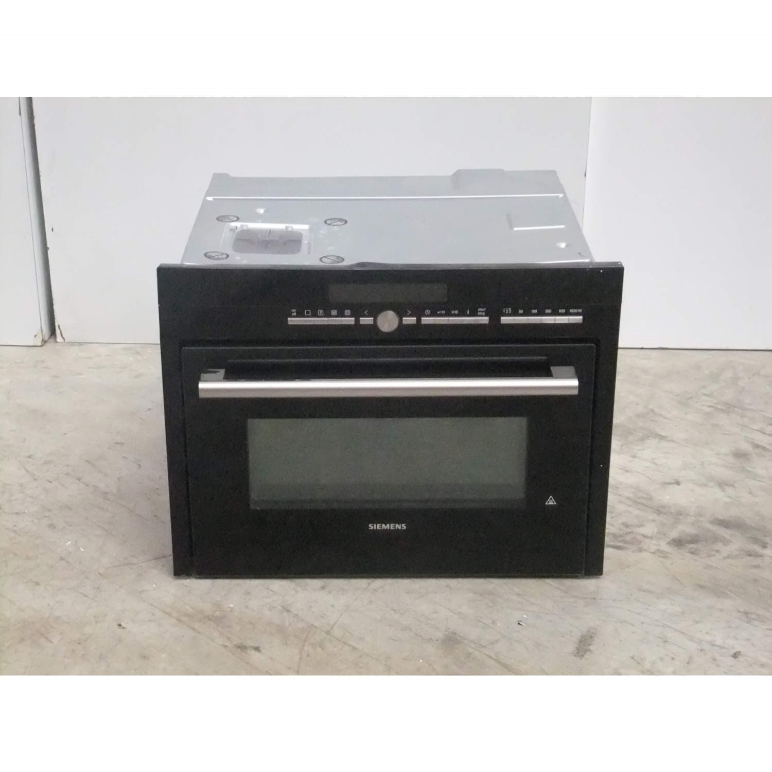 GRADE A2 - Light Cosmetic Damage - Siemens 1000W 42L Built-in ...