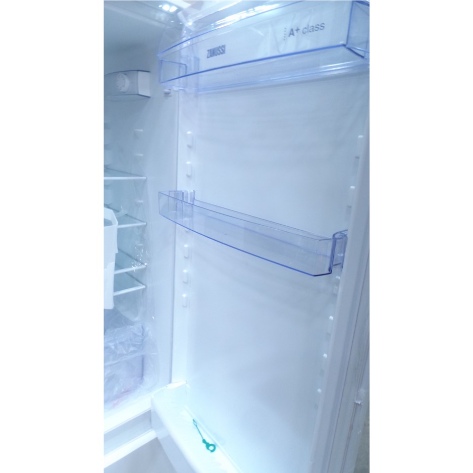 GRADE A3 - Zanussi ZBB28441SA 54cm Wide 70-30 Integrated Upright Fridge ...