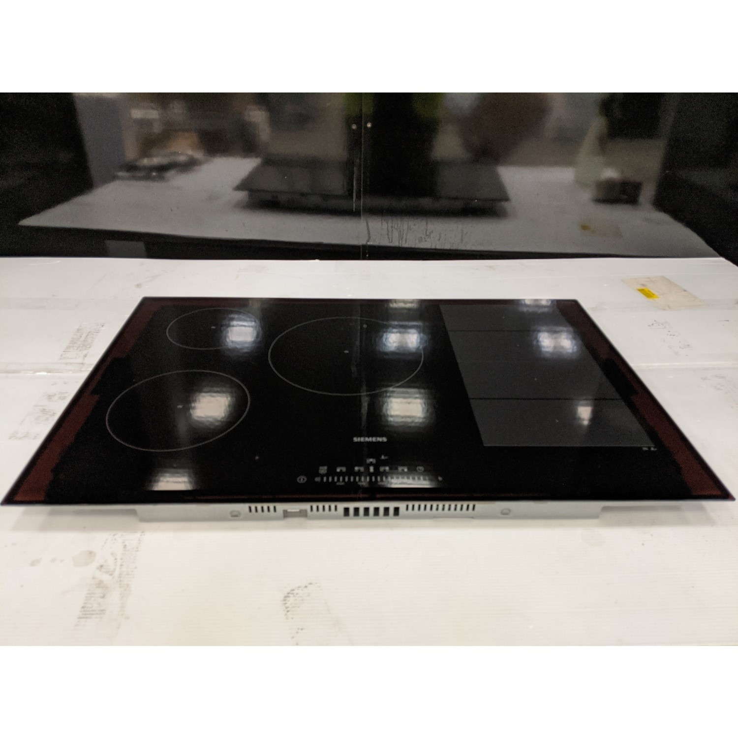 Refurbished Siemens iQ700 EX851FVC1E 80cm 5 Zone Induction Hob with ...