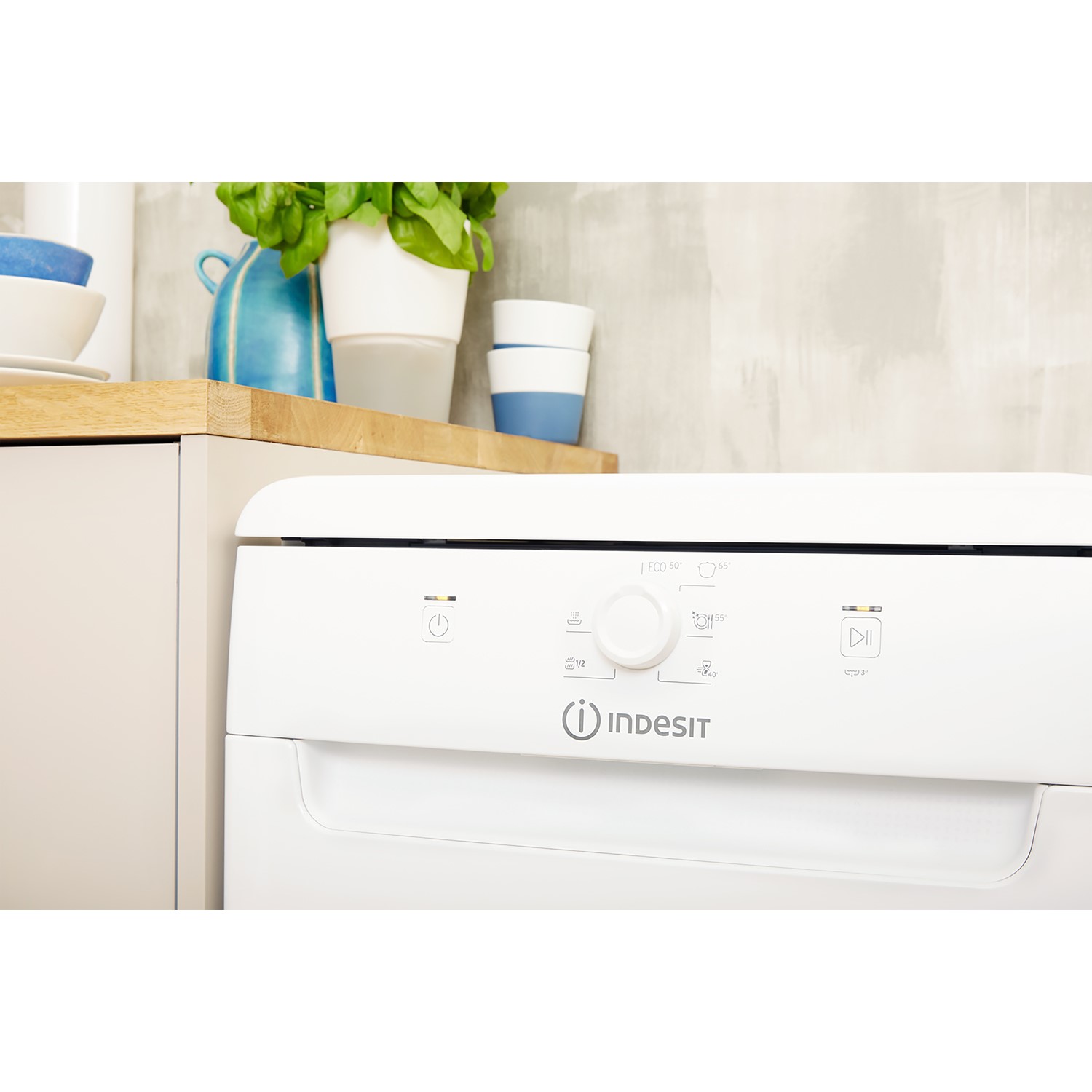Indesit 10 Place Settings Freestanding Dishwasher - Silver DSFE1B10SUKN ...
