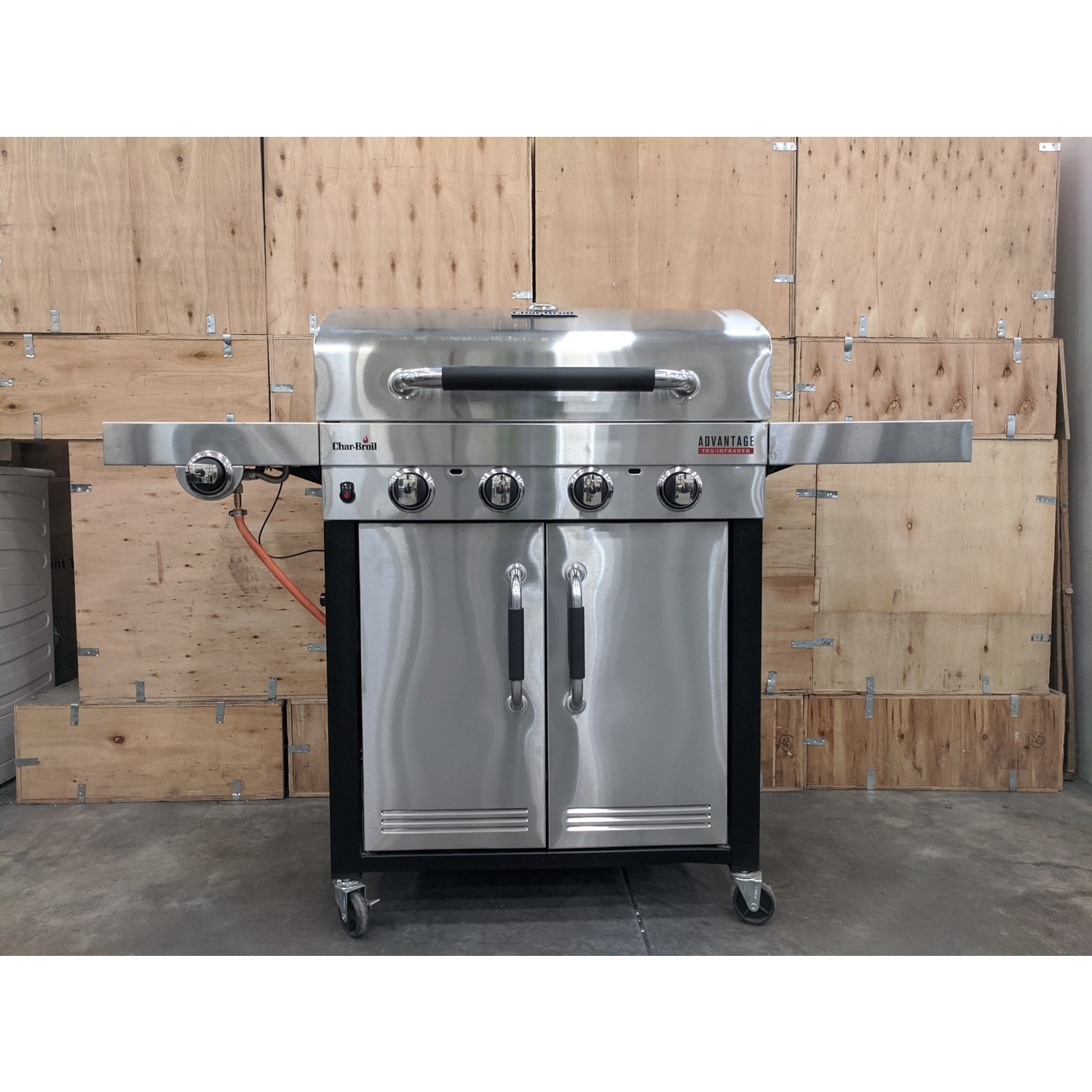 Refurbished Char-Broil Advantage Series 445S - 4 Burner Gas BBQ Grill ...
