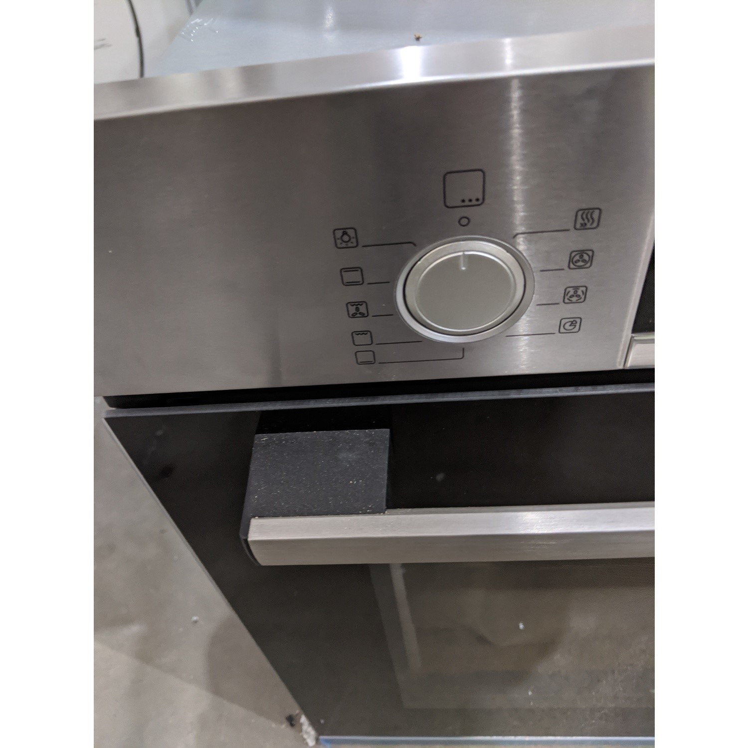 Refurbished Bosch Serie 4 HBS534BS0B 60cm Single Built In Electric Oven ...
