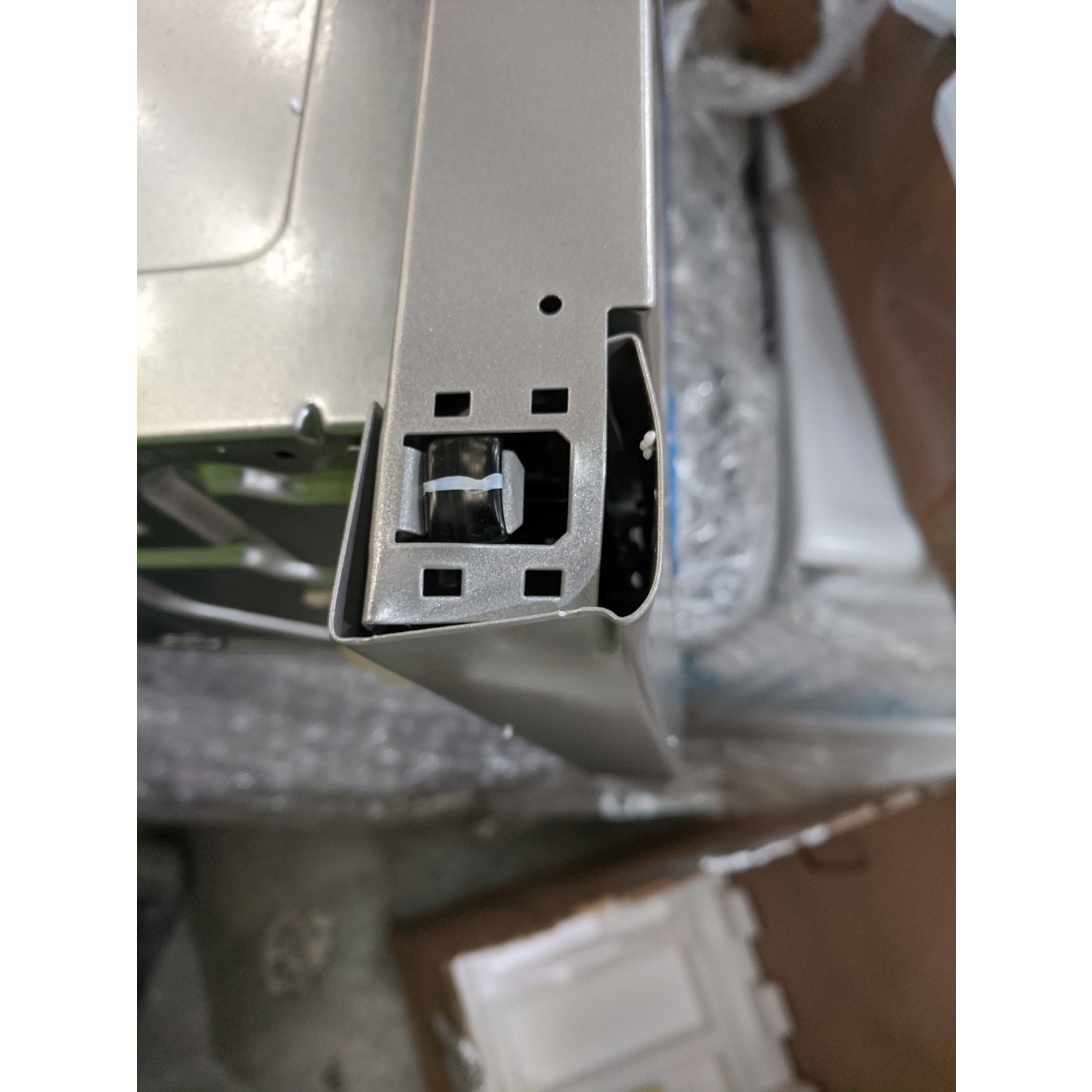 Refurbished Bosch Serie 4 DFS067A51B 60cm Telescopic Canopy Cooker Hood ...