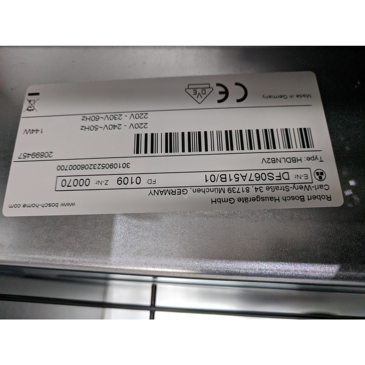 Refurbished Bosch Serie 4 DFS067A51B 60cm Telescopic Canopy Cooker Hood ...