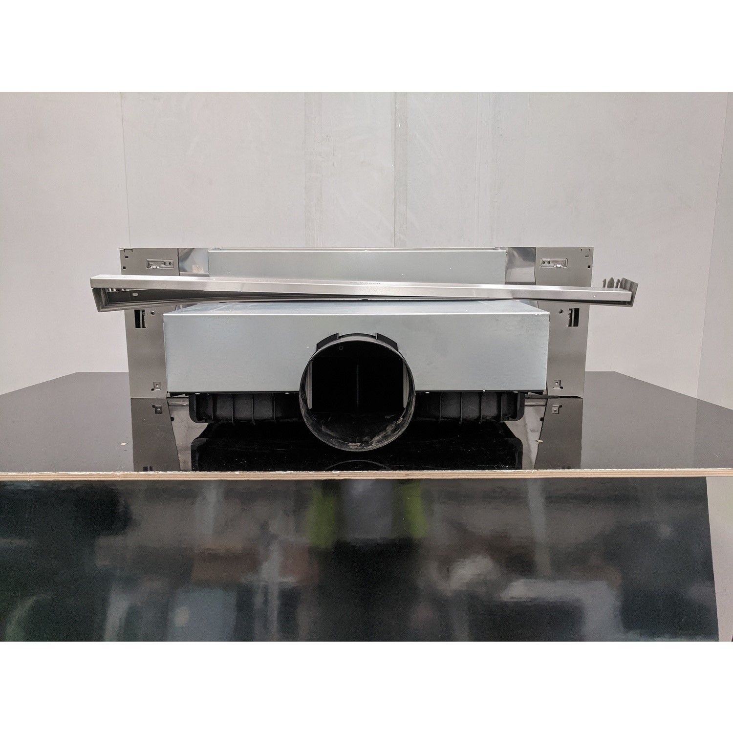 Refurbished Bosch Series 4 DFS097A51B 90cm Telescopic Canopy Cooker ...