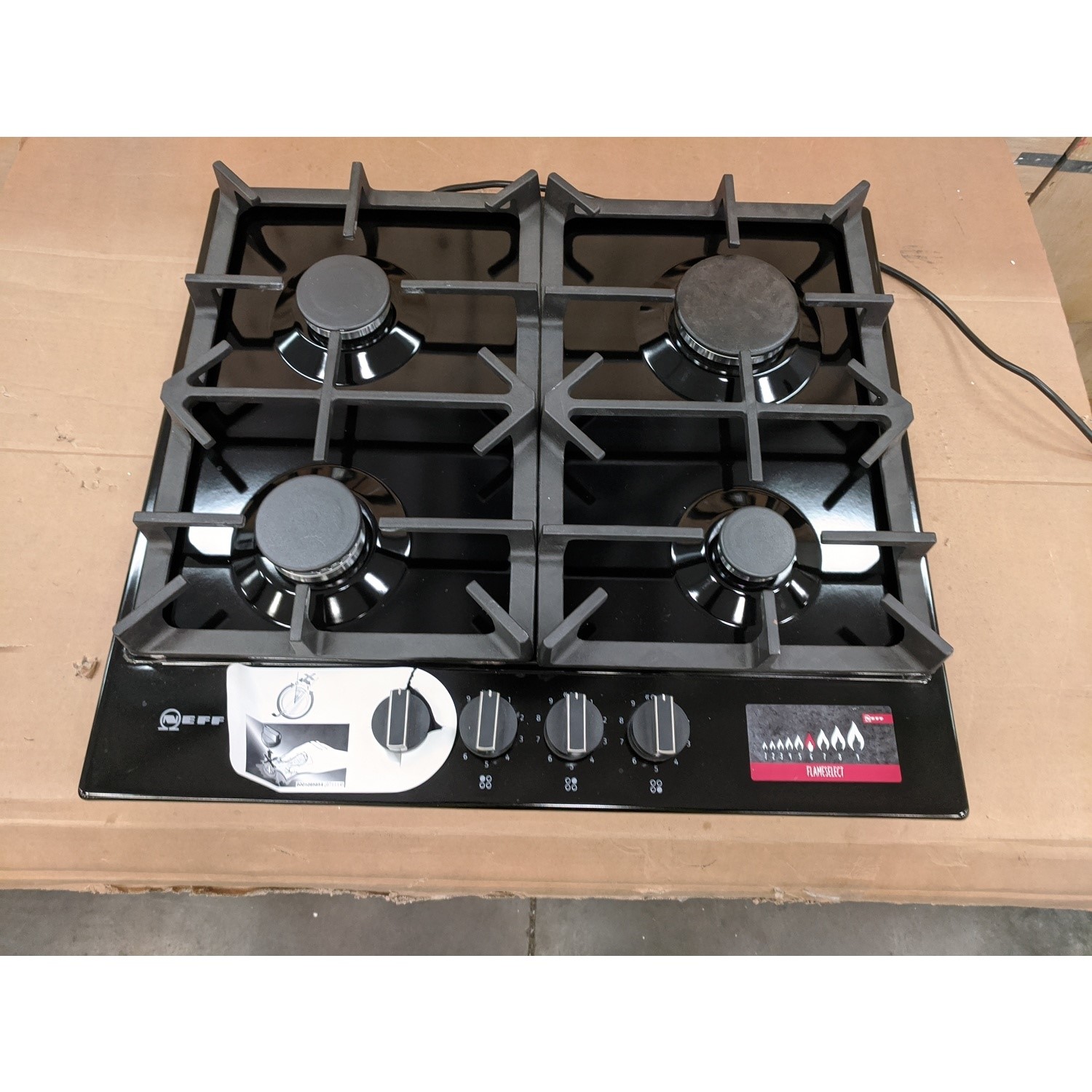 Refurbished Neff N70 T26DS49S0 60cm 4 Zone Gas Hob Black 78219859/1 ...