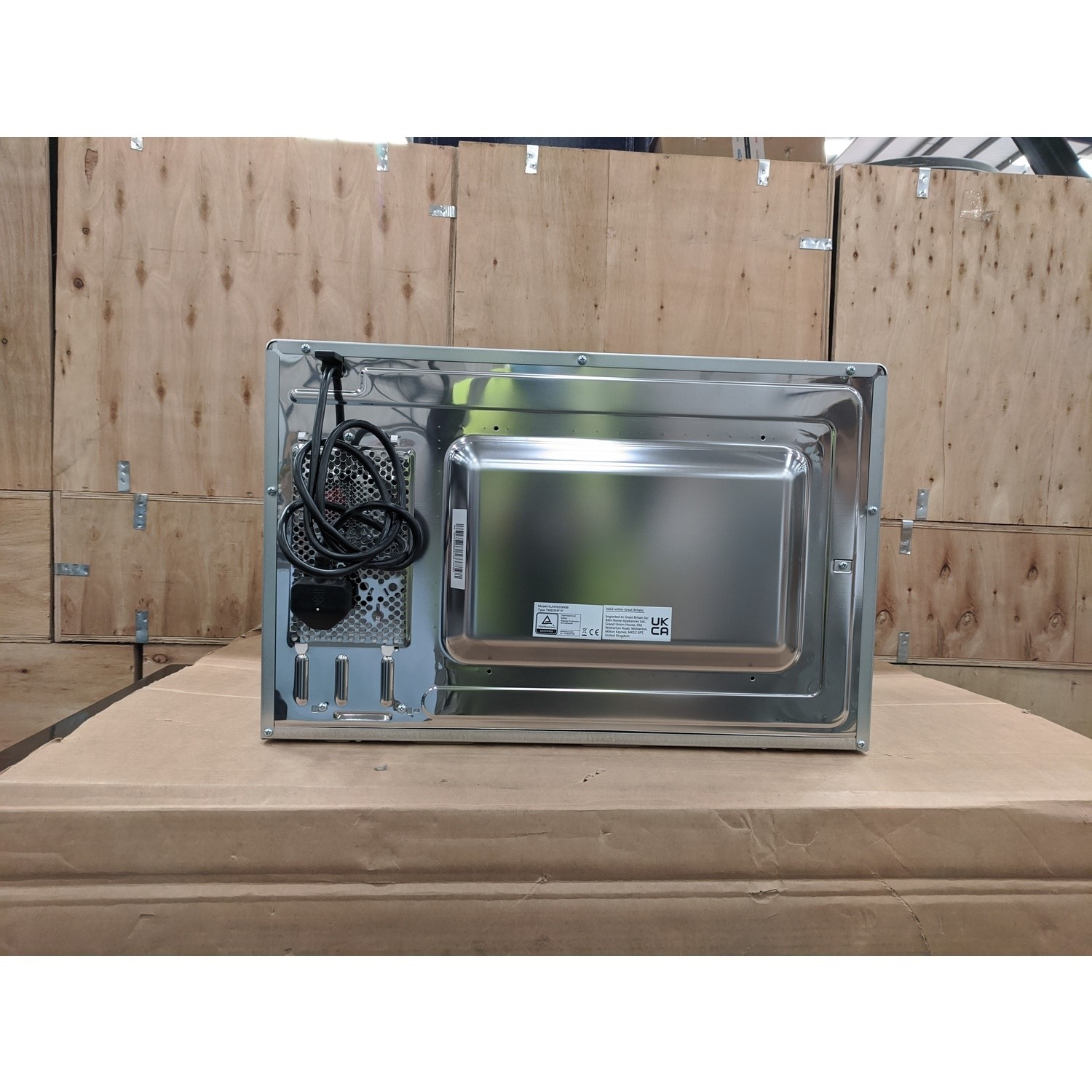 Refurbished Neff N50 HLAWD53N0B Built In 25L 900W Solo Microwave Oven ...