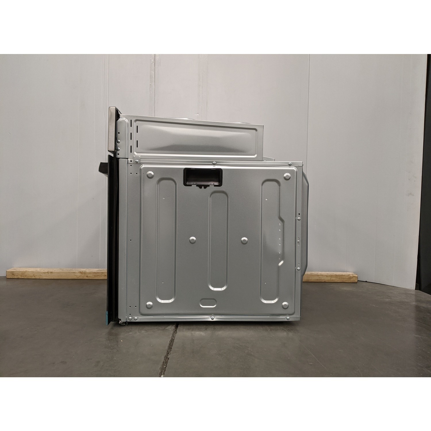 Refurbished electriQ EQOVENM2 60cm Single Built In Electric Oven ...