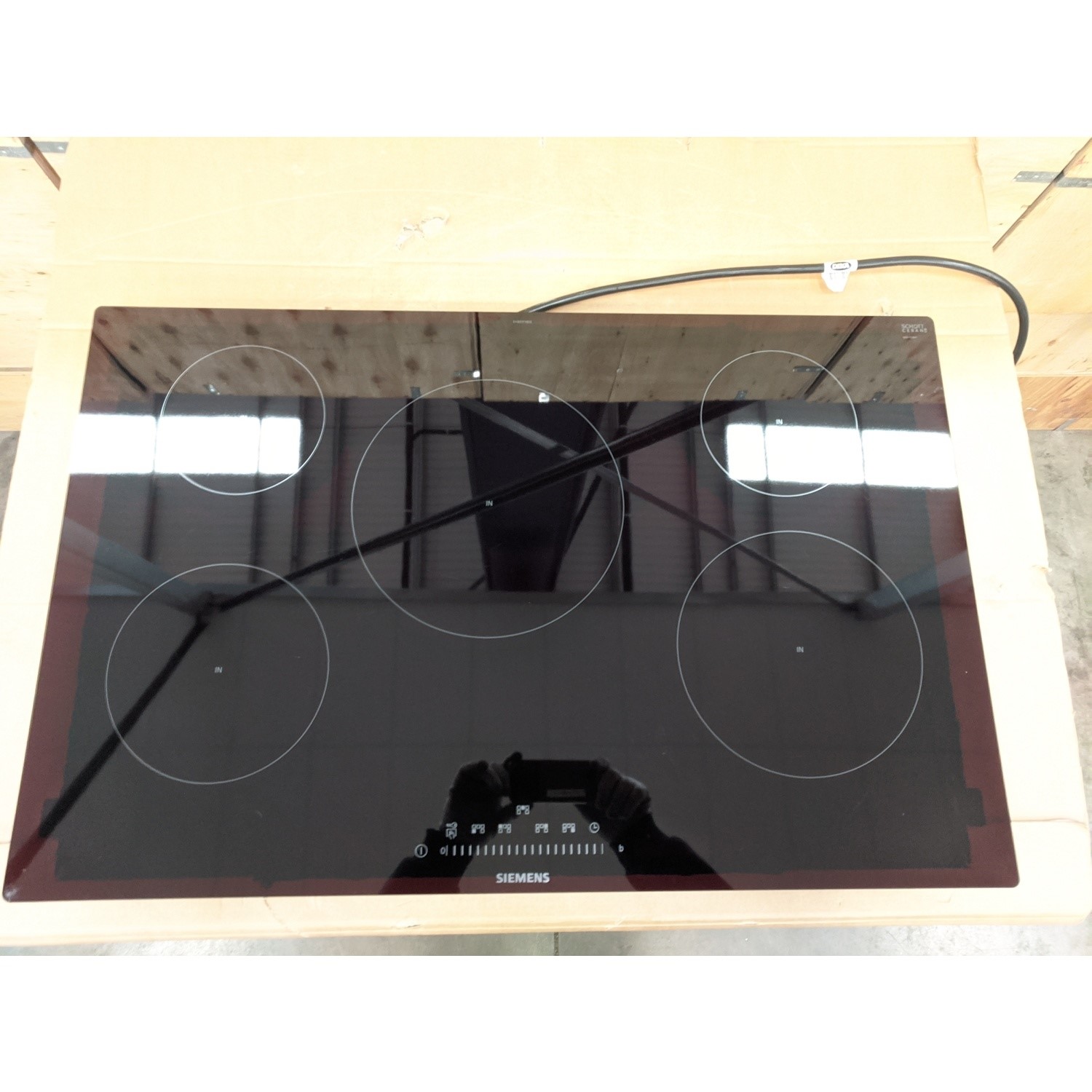 Refurbished Siemens iQ100 EH801FVB1E 80cm 5 Zone Induction Hob 78258064 ...