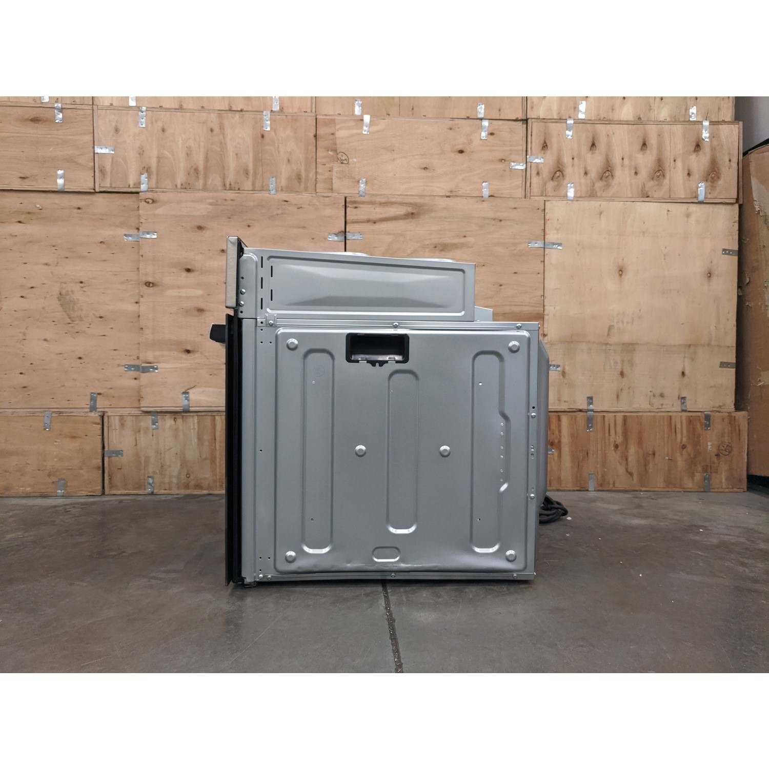 Refurbished electriQ EQOVENM2 60cm Single Built In Fan Assisted ...