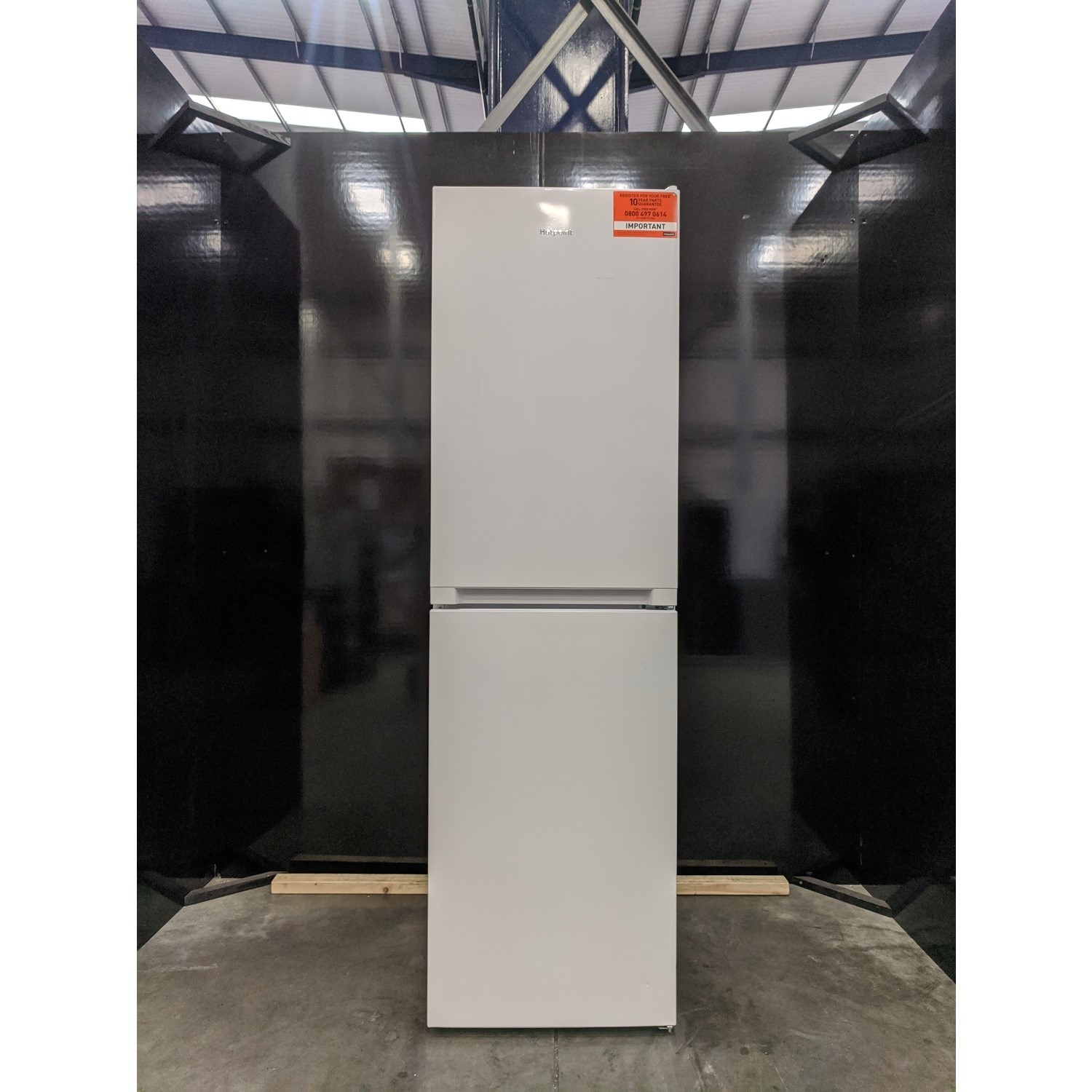 Refurbished Hotpoint HBNF55181WUK1 Freestanding 245 Litre 50/50 Frost ...