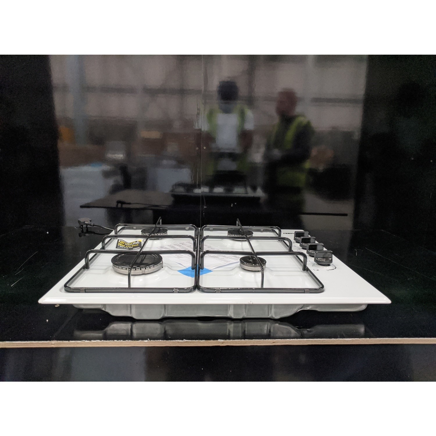 Refurbished Zanussi Series 20 ZGNN640W 60cm 4 Burner Gas Hob White ...