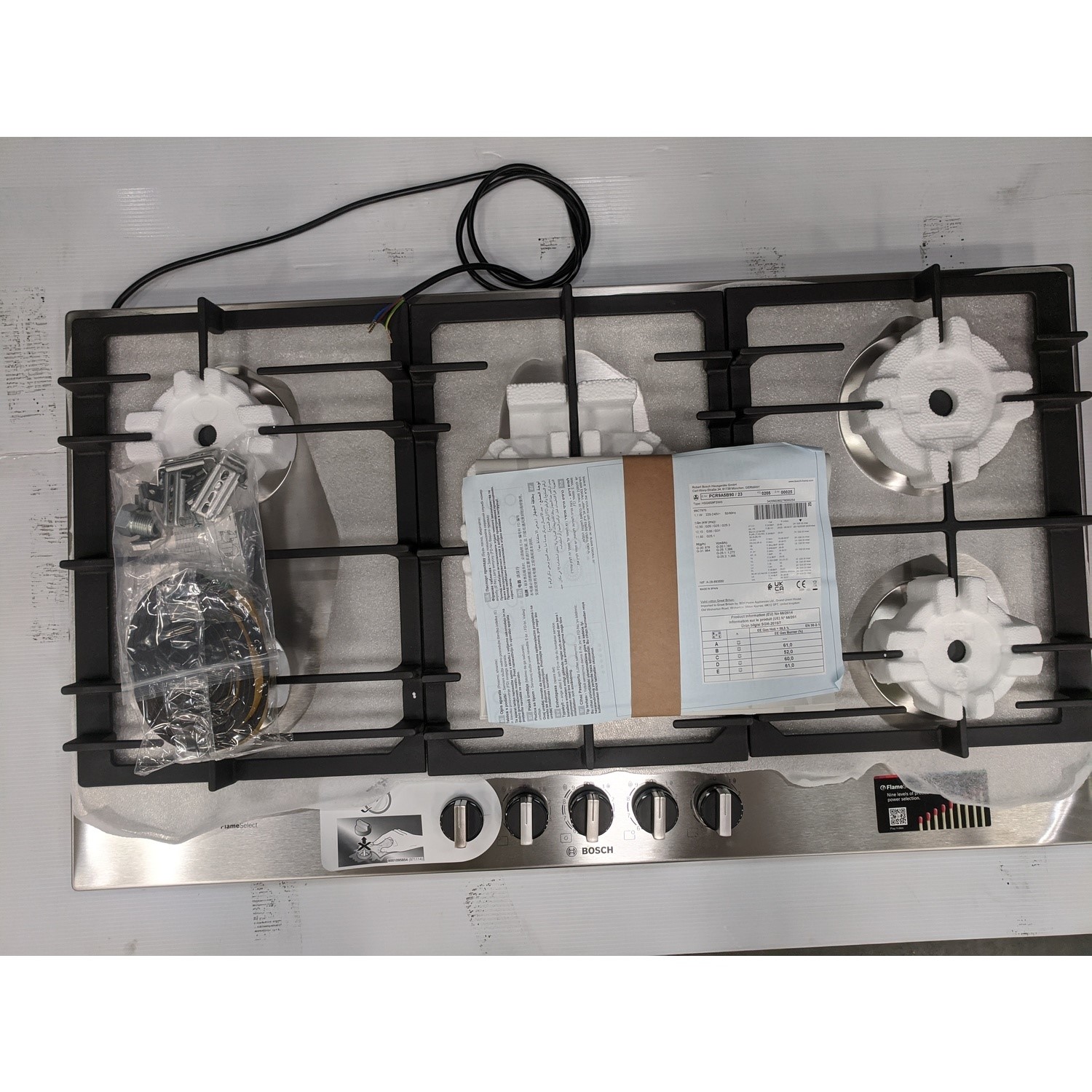 Refurbished Bosch Series 6 PCR9A5B90 90cm 5 Burner Gas Hob Stainless ...