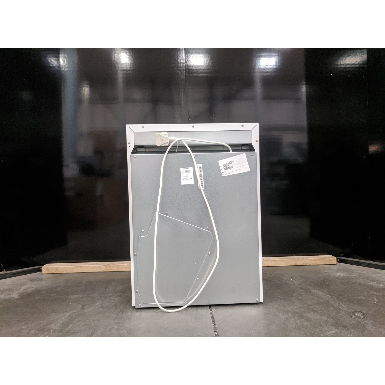 Refurbished Indesit NIS41V Freestanding Front Vented 4KG Tumble Dryer ...