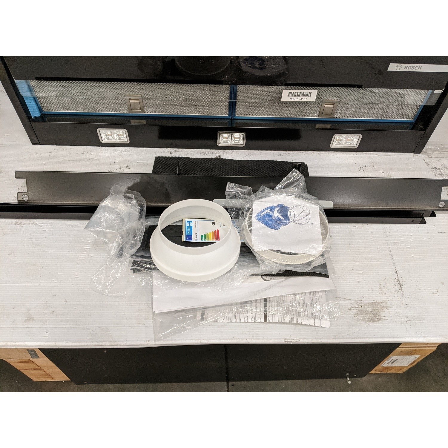 Refurbished Bosch Series 6 DBB97AM60B 90cm Canopy Cooker Hood Black ...