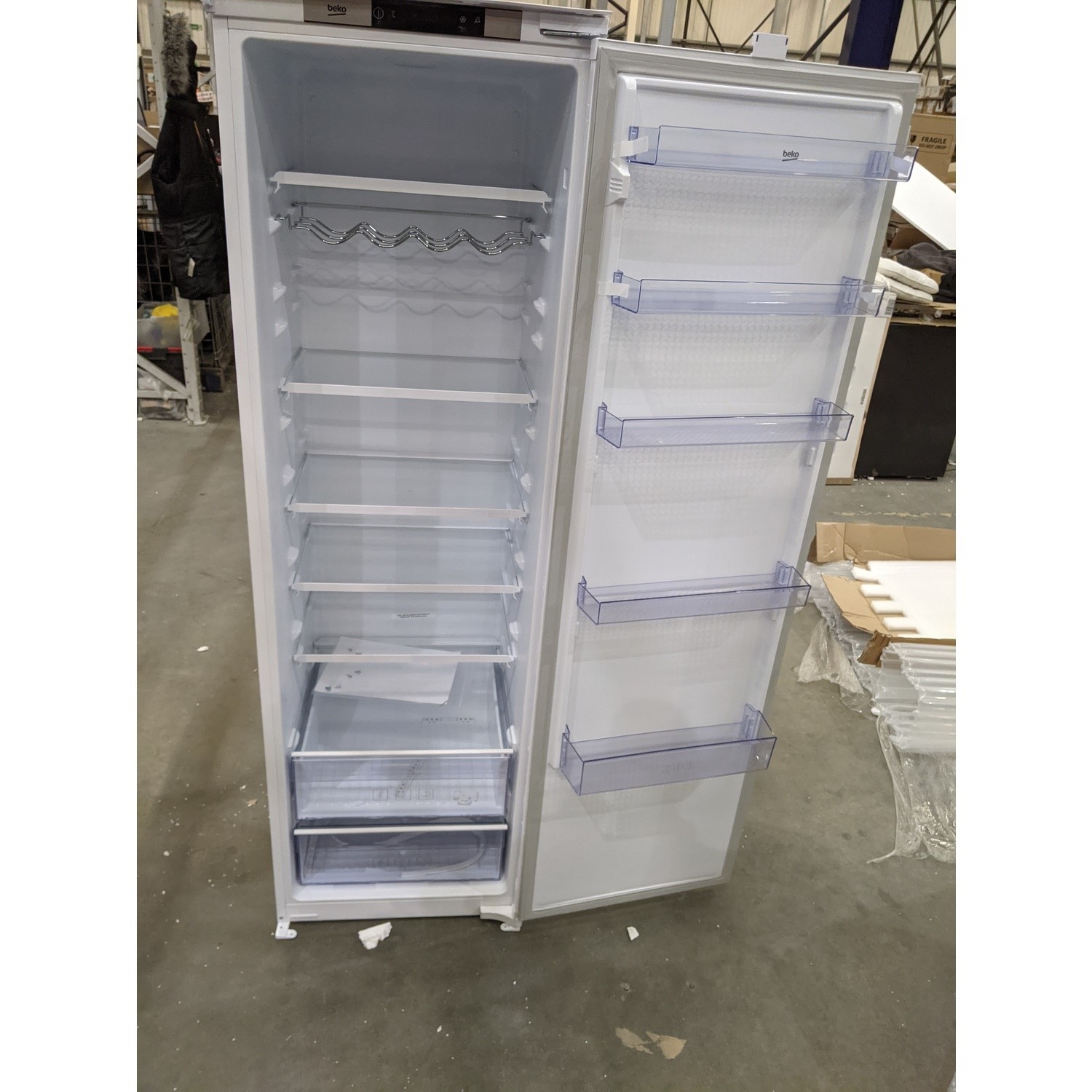 Refurbished Beko BLSD3577 Integrated 309 Litre Fridge 78367762/2 ...