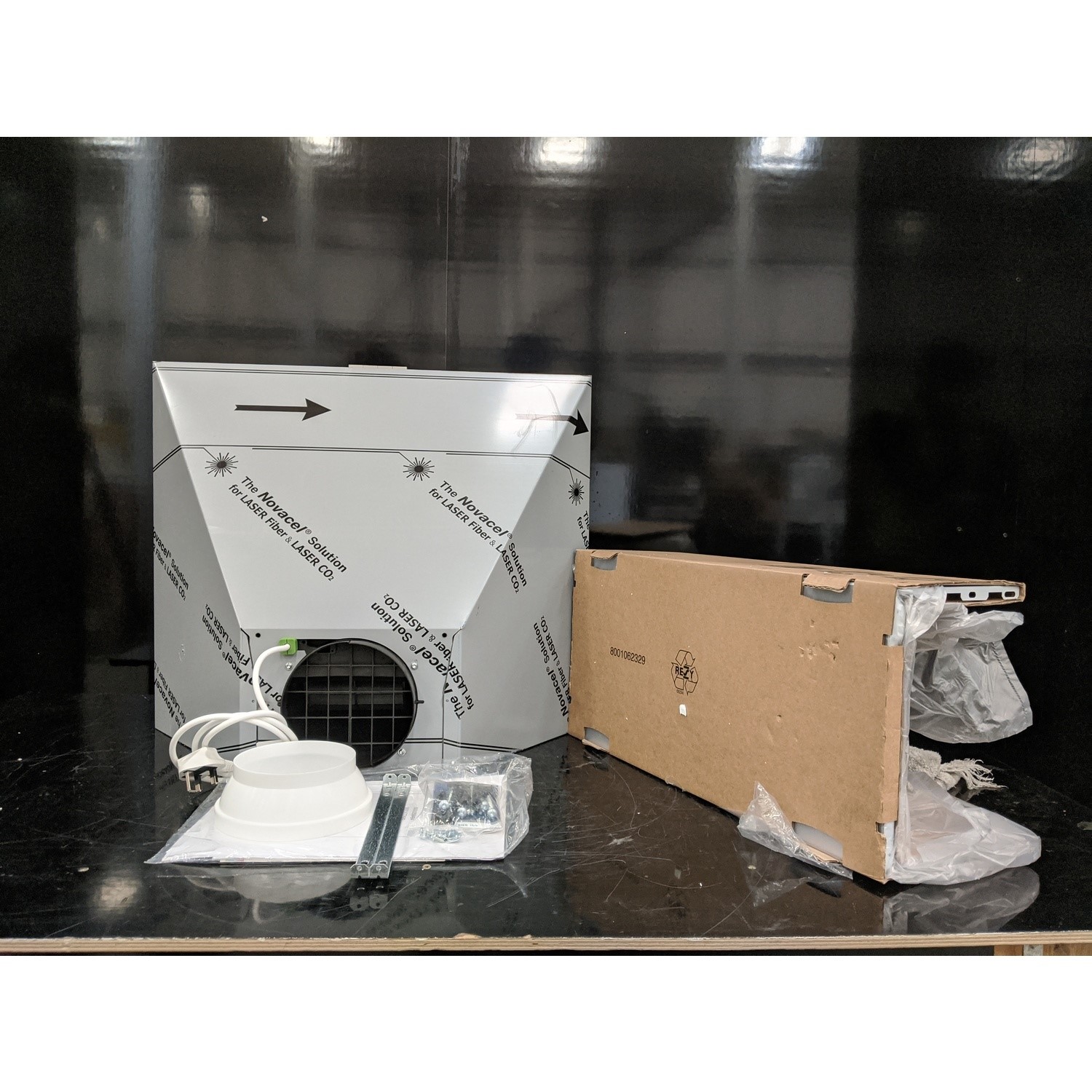 Refurbished Bosch Series 2 DWP64BC50B 60cm Pyramid Chimney Cooker Hood ...