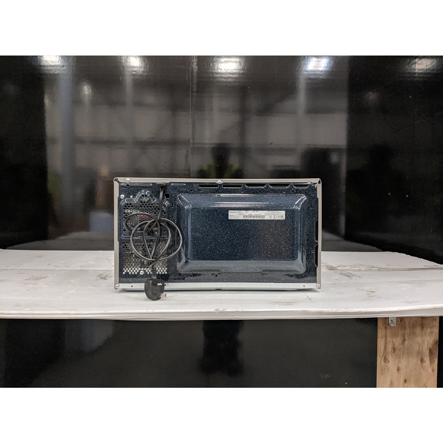 Refurbished Samsung MS23F301TAS 23 Litre Solo Microwave Silver 78430320 ...