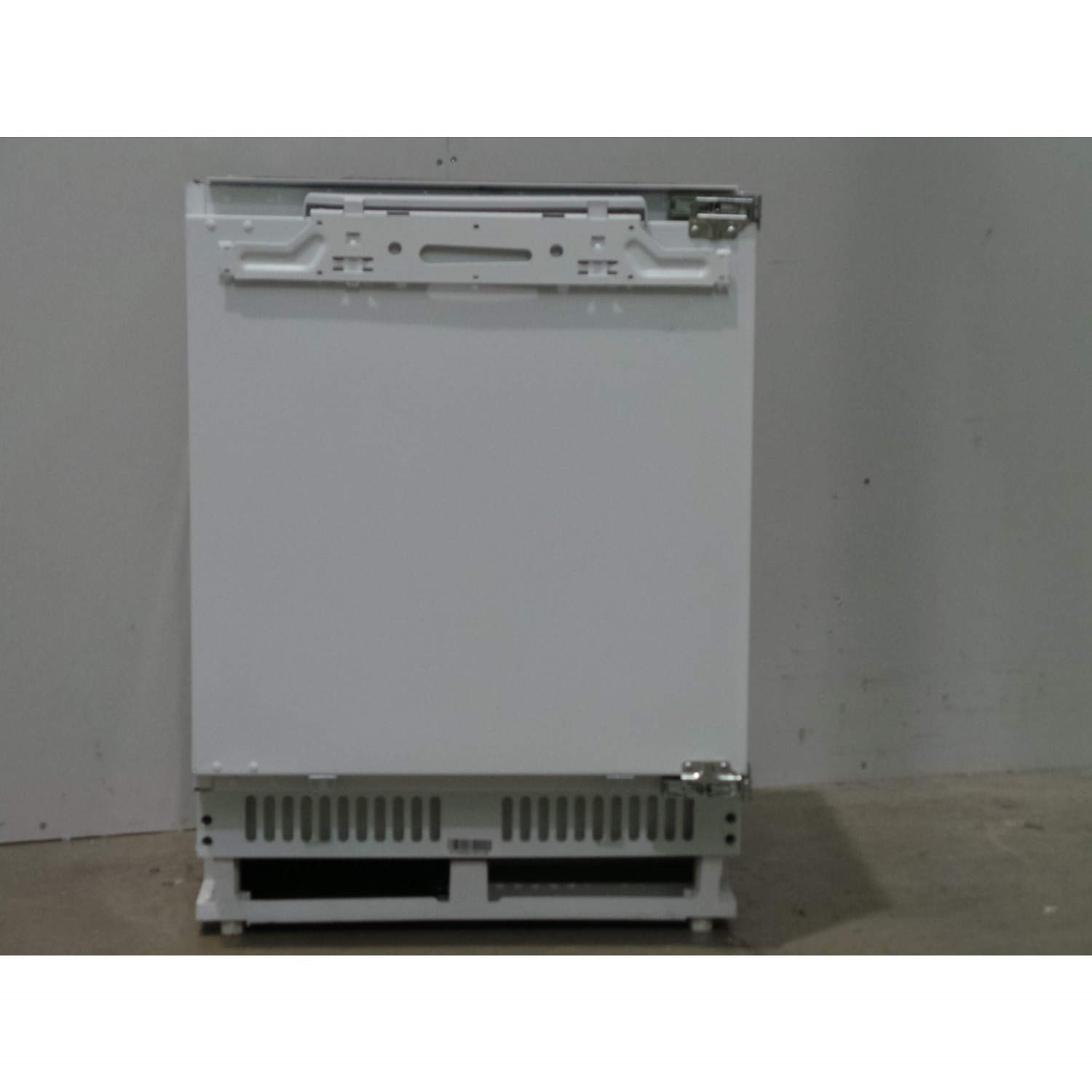 Baumatic BR105 142 L Integrated Under Counter Fridge | Appliances Direct