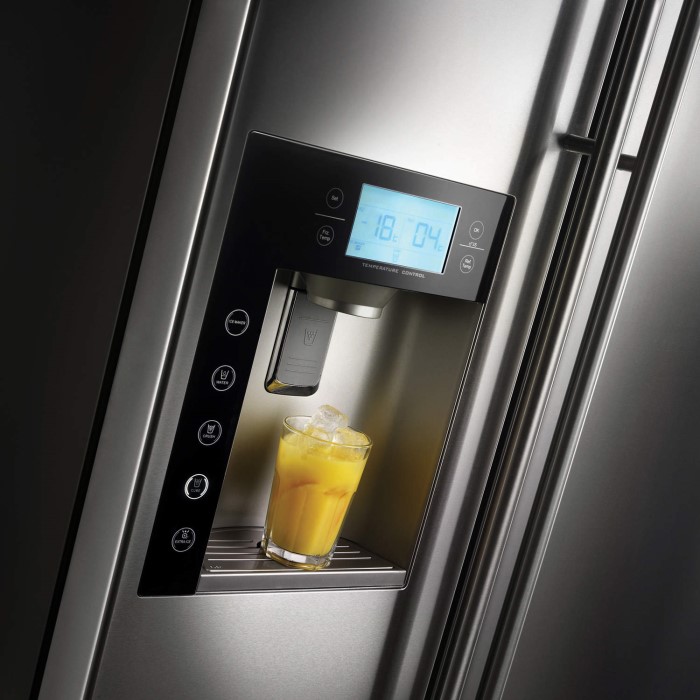 Cream American Fridge Freezer With Water And Ice Dispenser at Arthur ...