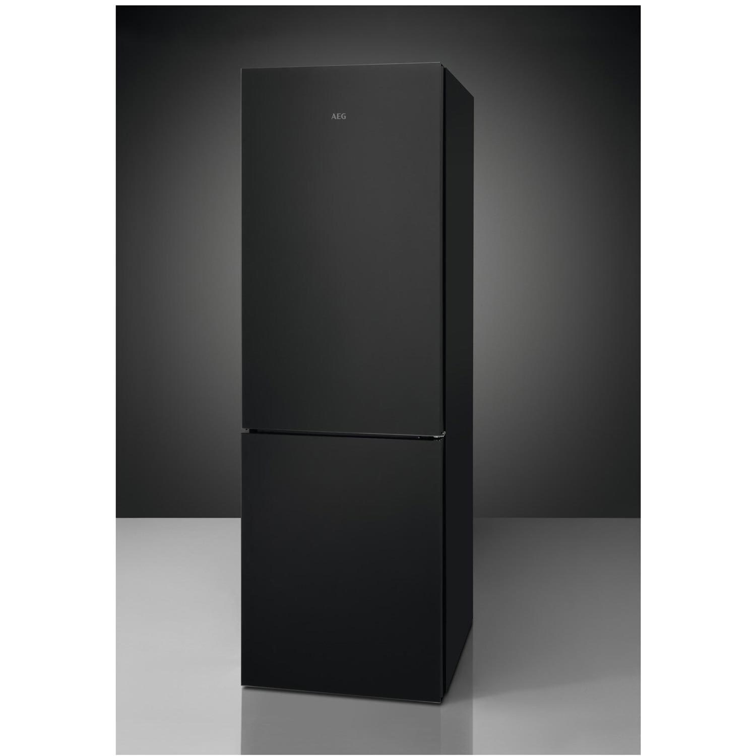 AEG 7000-Series 331 Litre Freestanding Fridge Freezer - Black & Matt ...