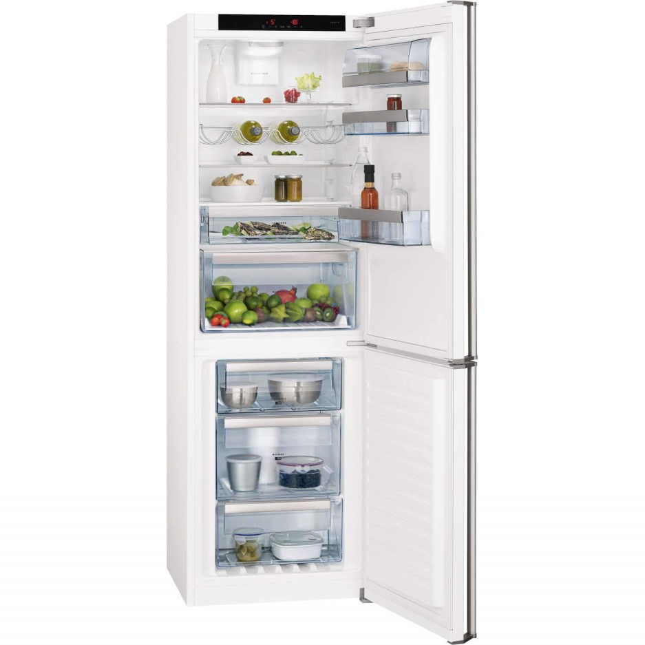 AEG S83420CTW2 White Frost Free Freestanding Fridge Freezer With ...