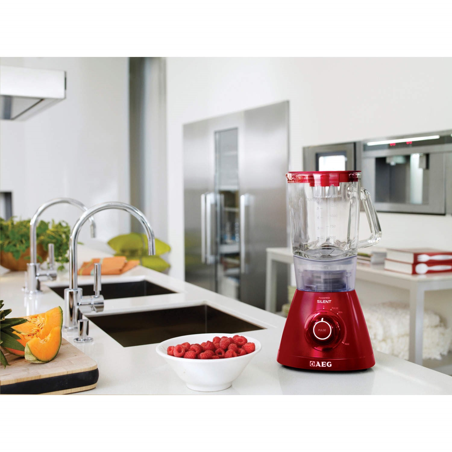 AEG SB4401-U Powermix Pro 1.5L Blender - Glossy Red | Appliances Direct