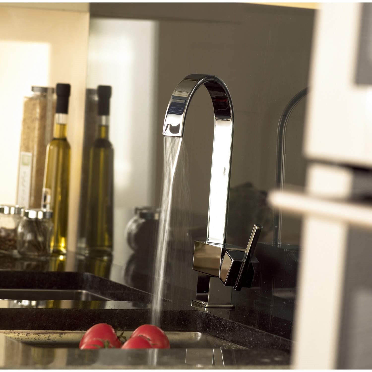 Astracast TP0761 Indus Single Lever Waterfall Flow Tap in Chrome ...