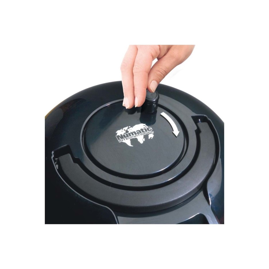 Numatic Henry HVT160 Turbo Bagged Vacuum Cleaner - Red | Appliances Direct